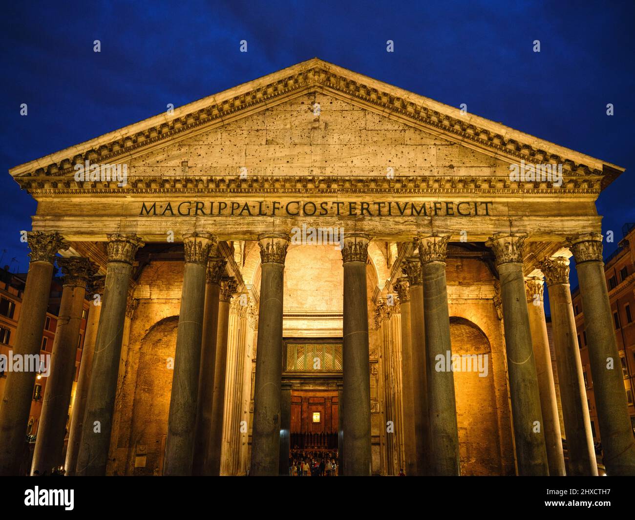 Pantheon plaza hi-res stock photography and images - Alamy