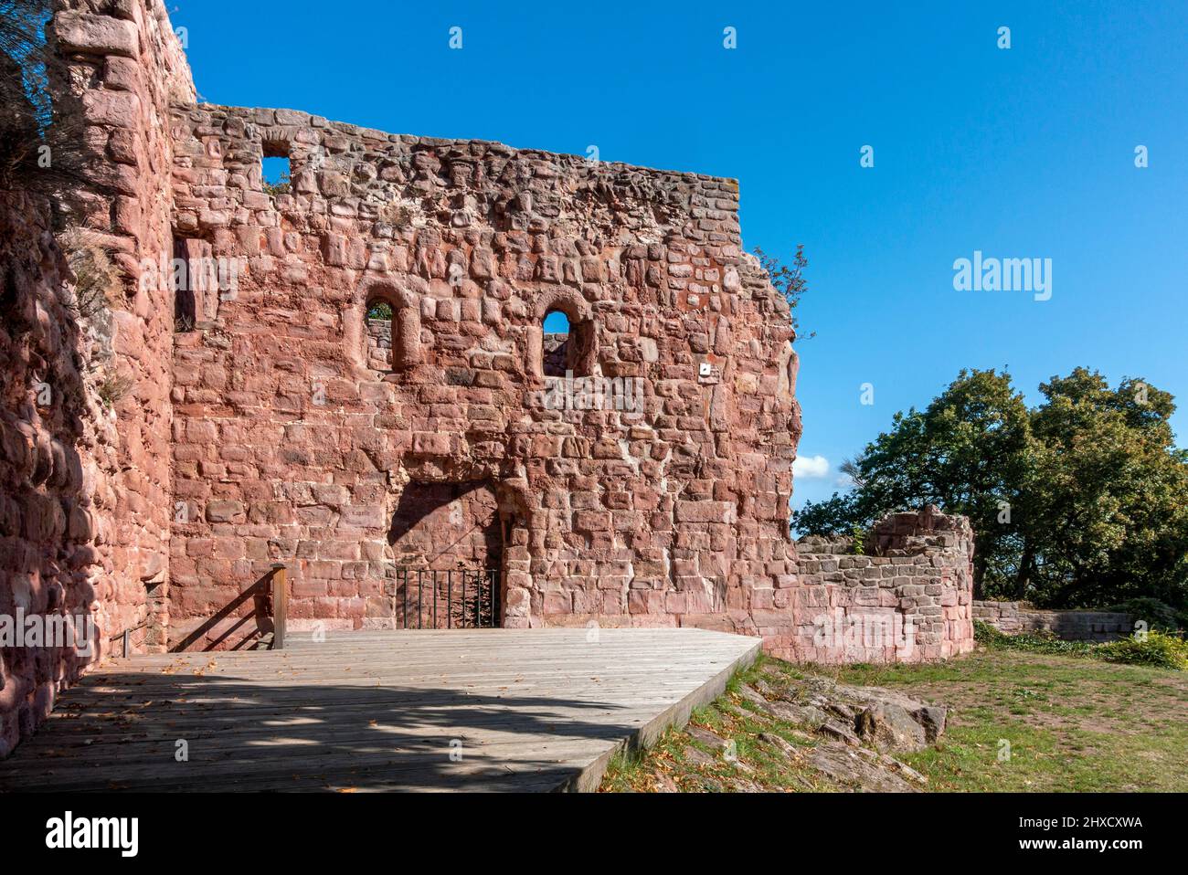 Reichsburg Kyffhausen, castle chapel of the lower castle Stock Photo ...