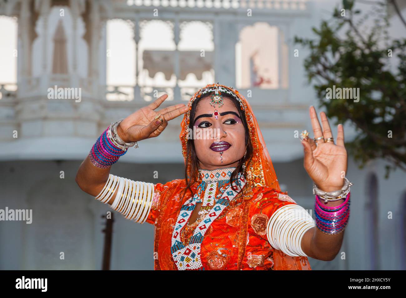 Local dancer, entertainment for guests of the Taj Lake Palace Hotel on ...