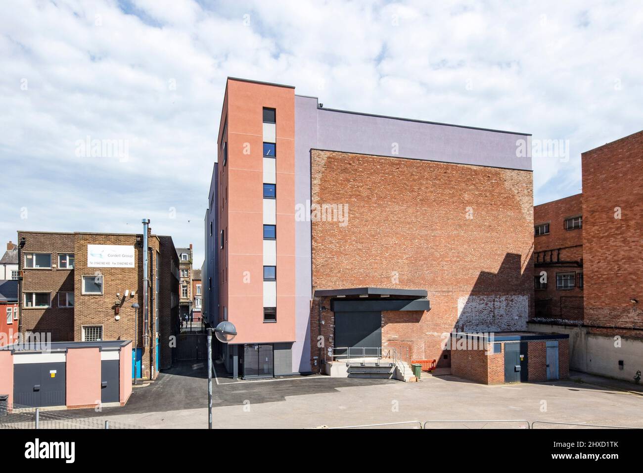 Loading bay gallery hi-res stock photography and images - Alamy