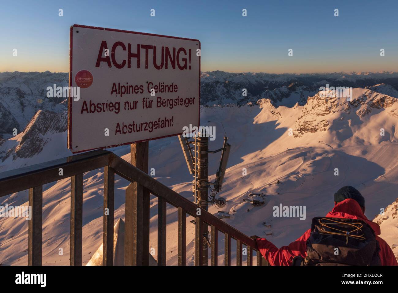 Warning sign falling person hi-res stock photography and images - Alamy