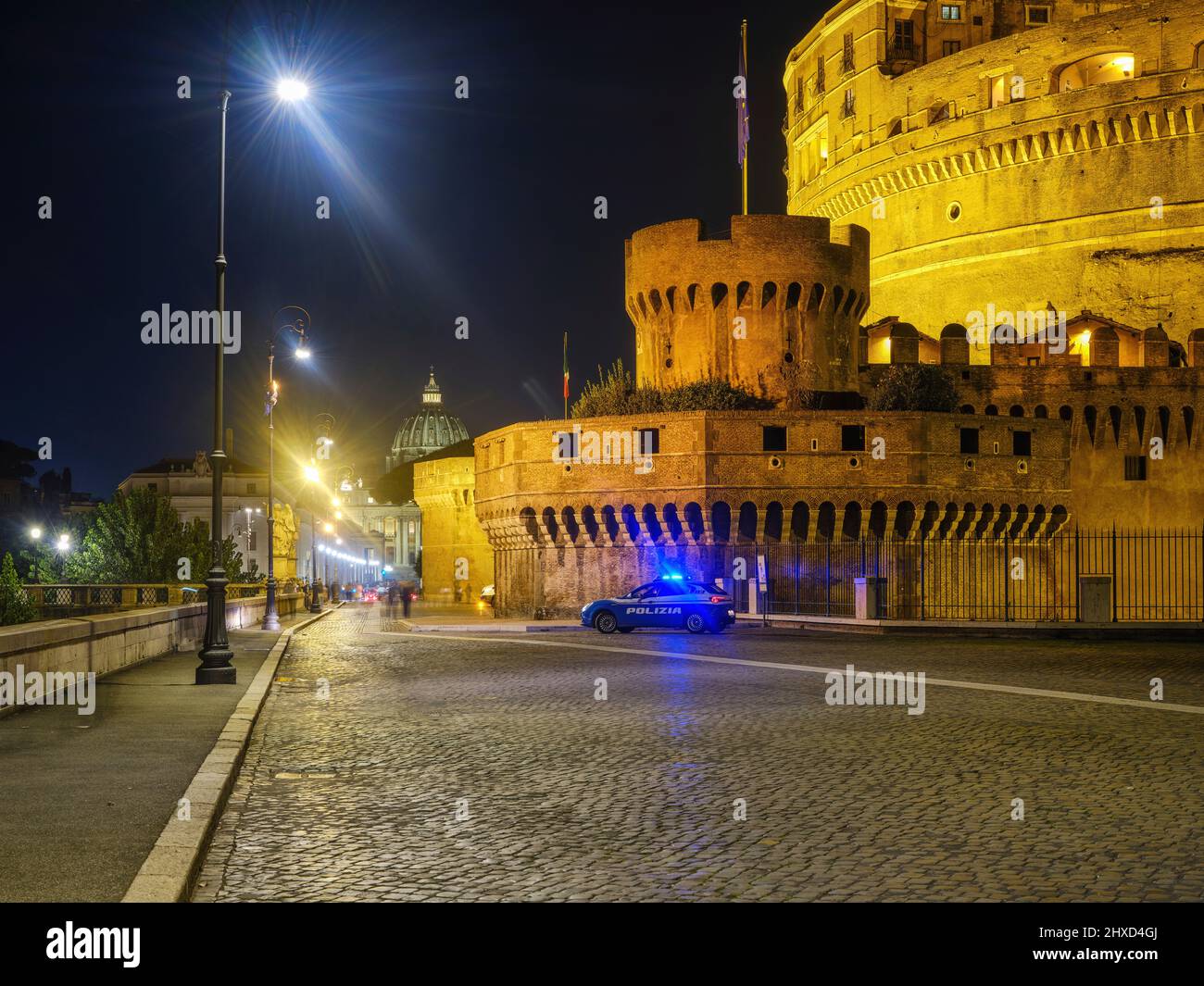 Castello di roma santangelo hi-res stock photography and images - Alamy