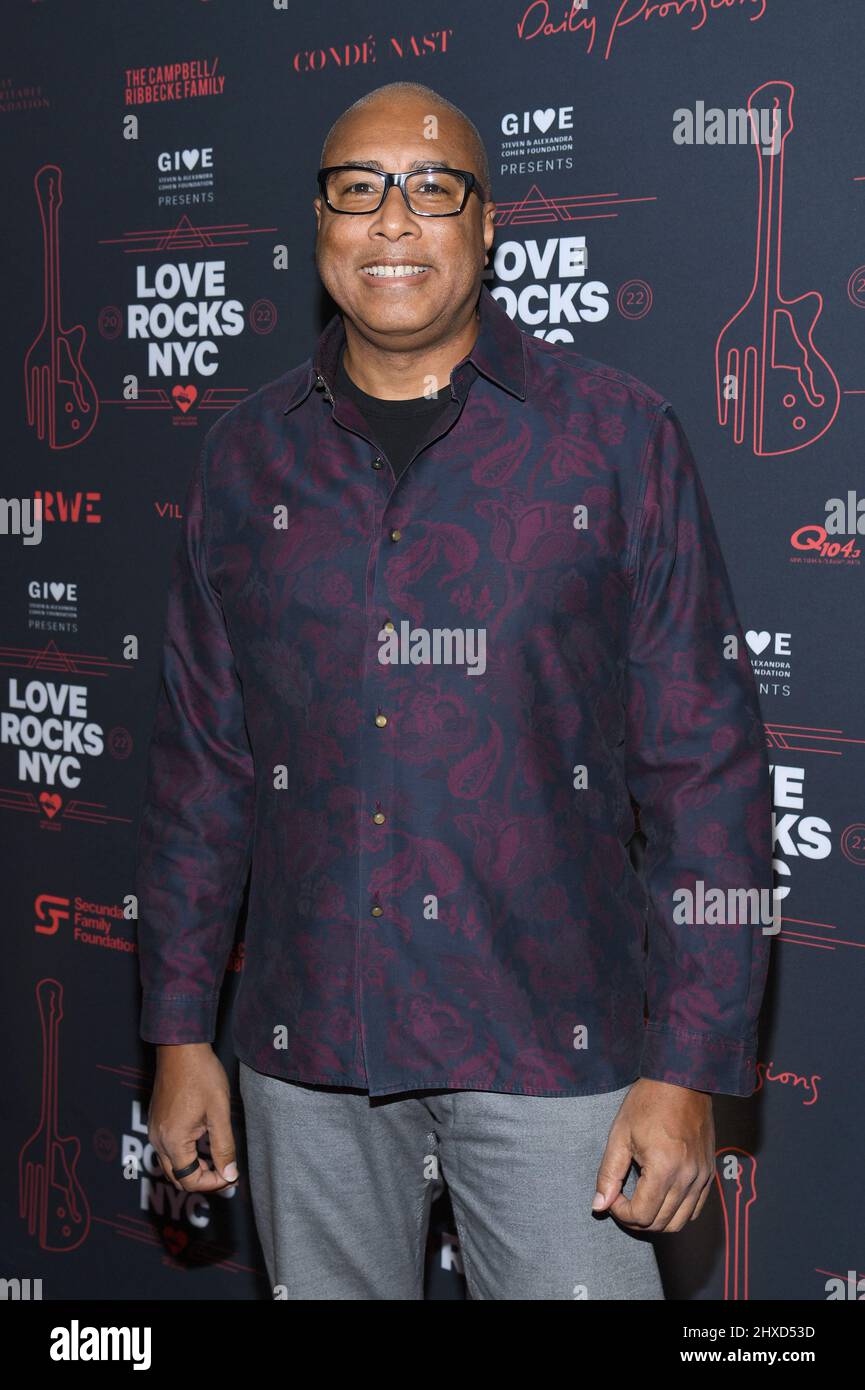 Former baseball player, musician Bernie Williams attends the Sixth ...