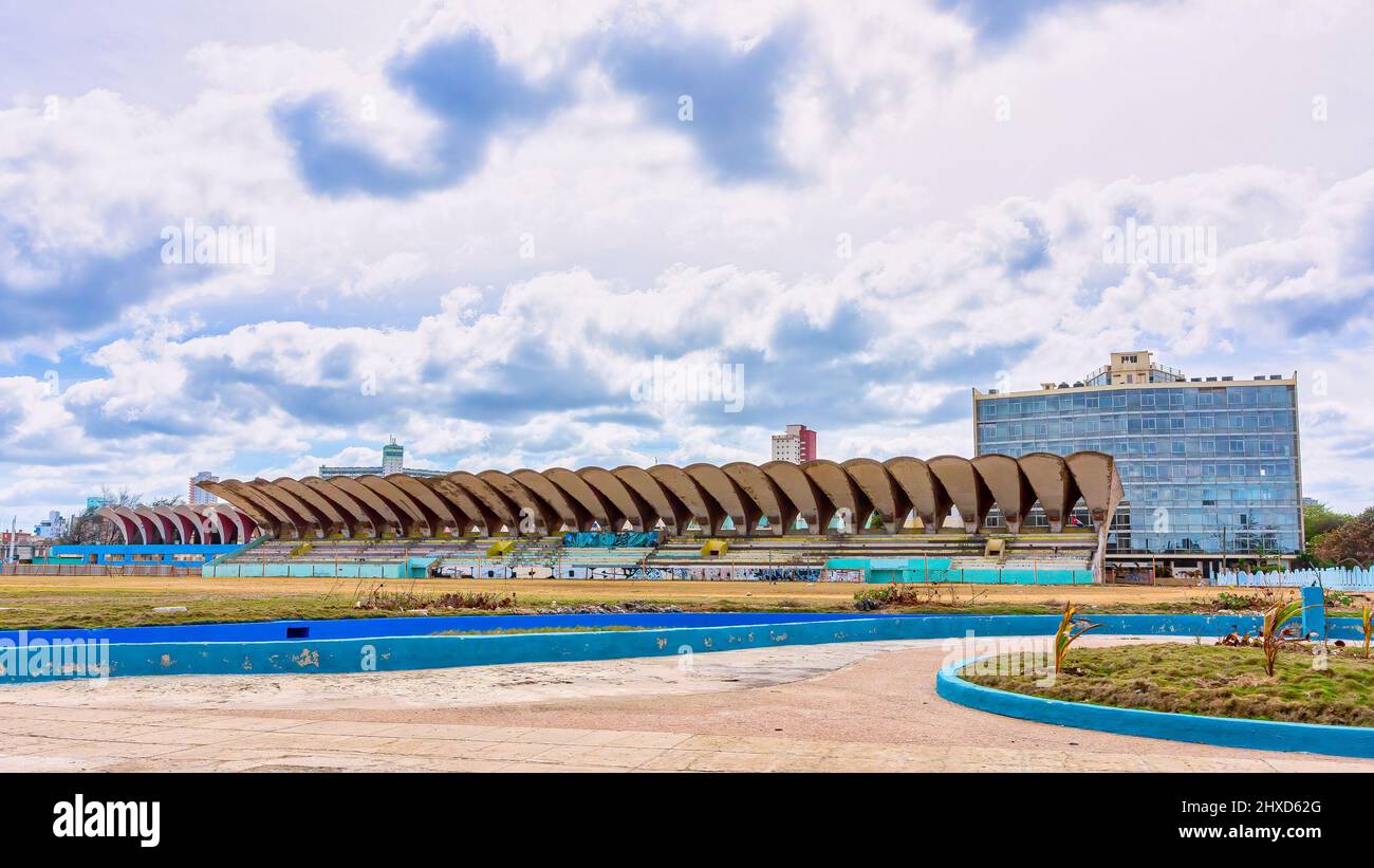 Havana stadium hi-res stock photography and images - Alamy
