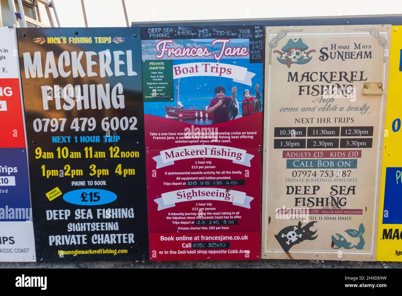 Advertising posters hi-res stock photography and images - Alamy