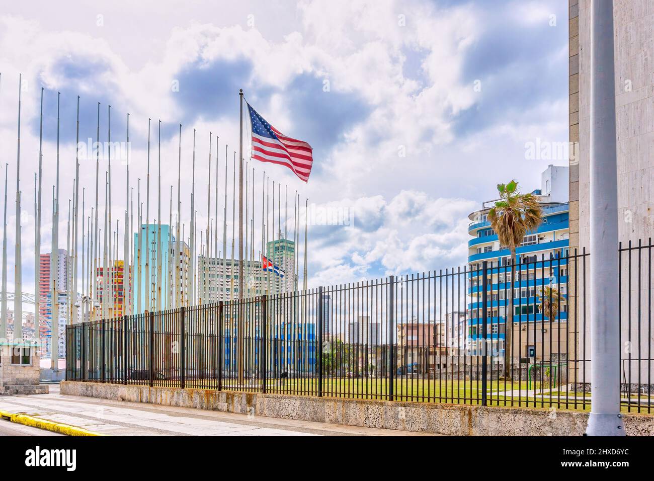 Usa consulate hi-res stock photography and images - Alamy