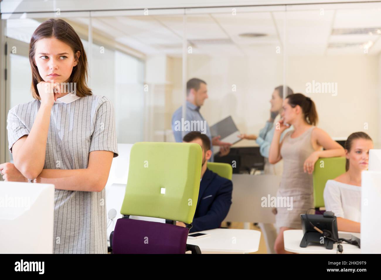 Young upset crying businesswoman hi-res stock photography and images ...