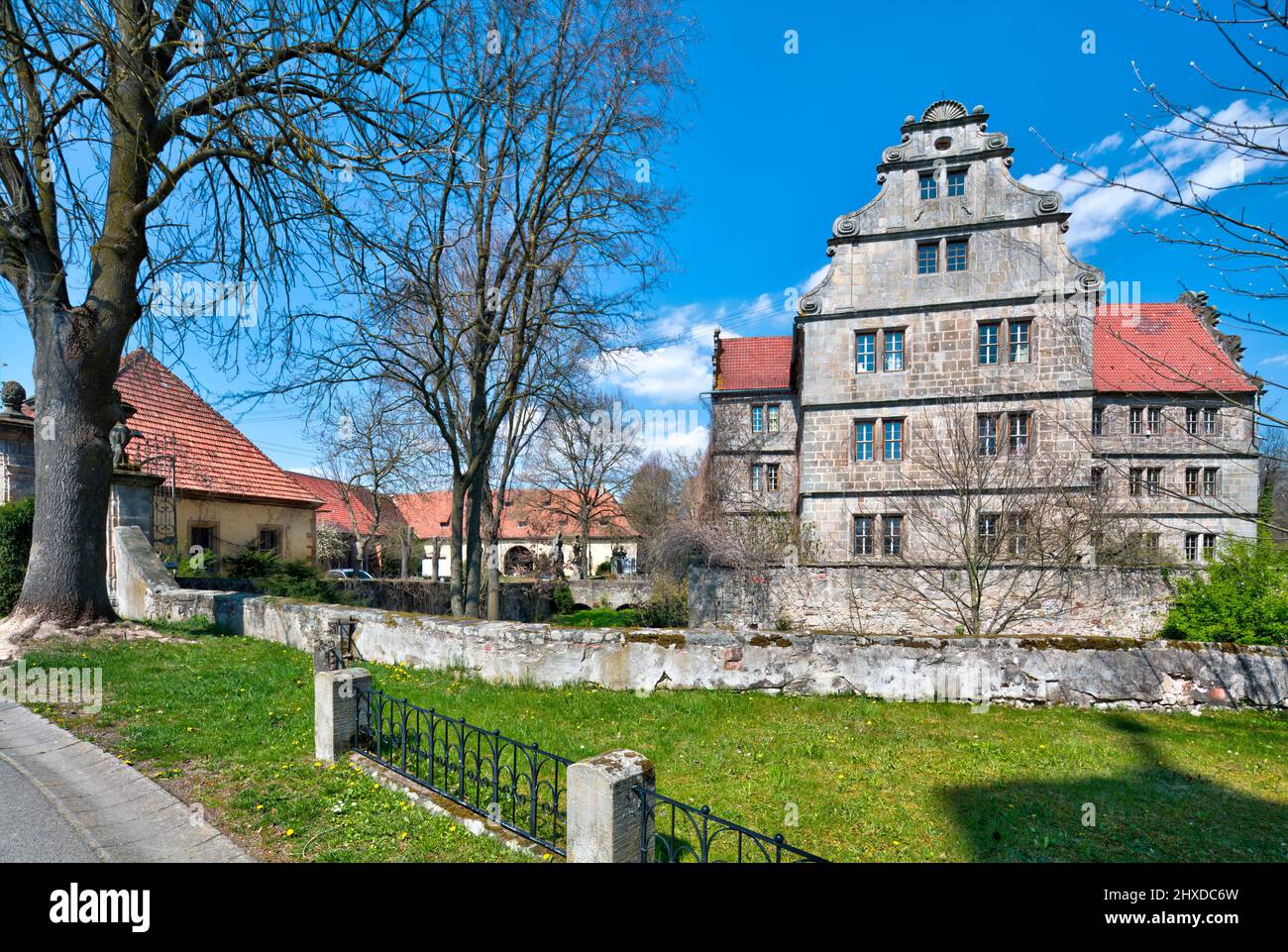 Friesenhausen Castle, facade, castle complex, Renaissance castle ...