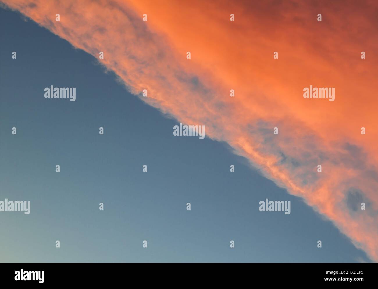 Dramatic climate hi-res stock photography and images - Alamy