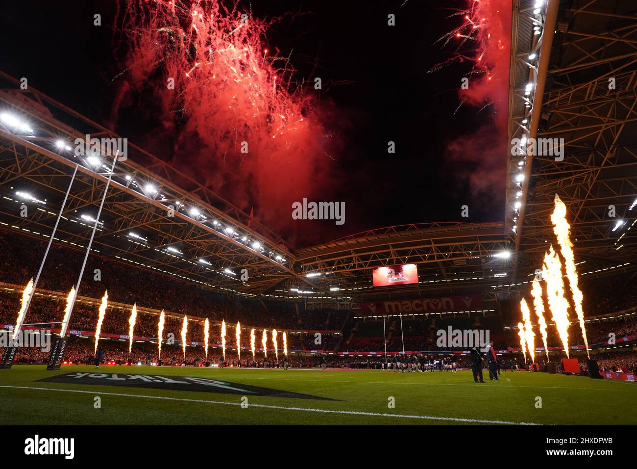 Cardiff stadium fireworks hi-res stock photography and images - Alamy