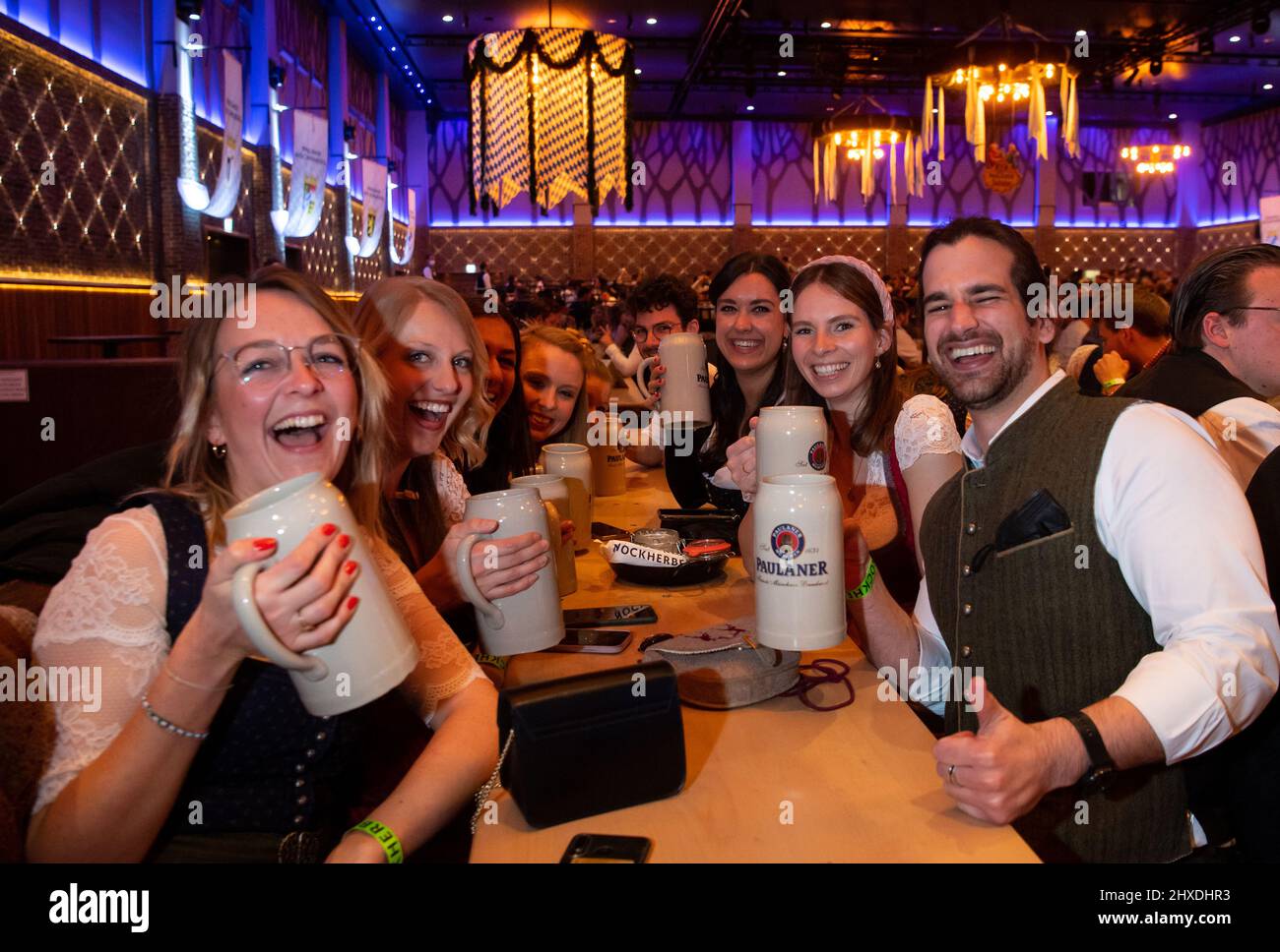 Starkbierfest hi-res stock photography and images - Alamy