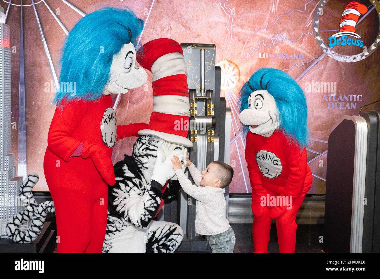 Cat In The Hat Thing 1 And Thing 2 Movie
