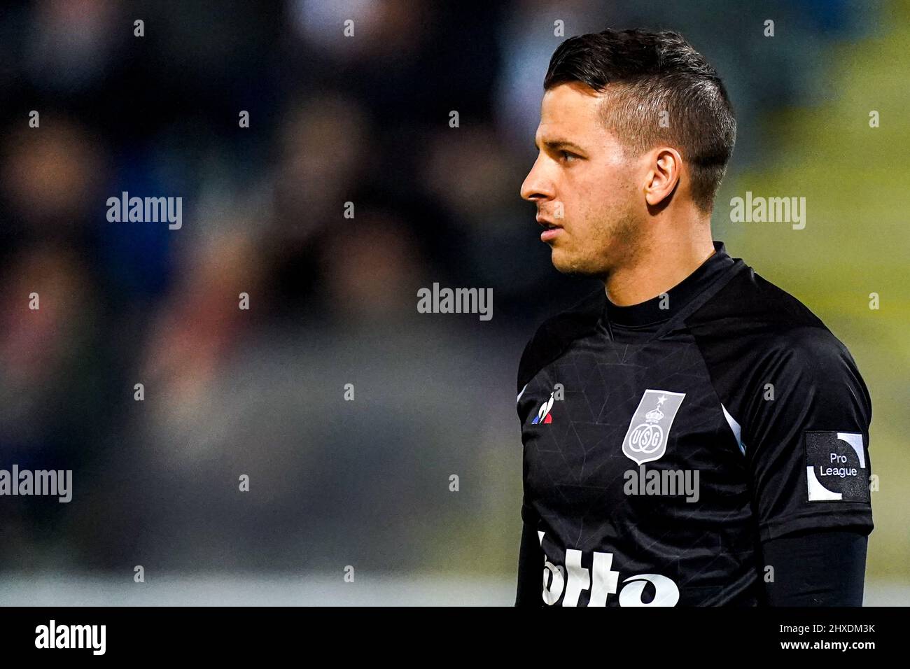 LEUVEN, BELGIUM - MARCH 11: goalkeeper Anthony Moris of Royale Union ...