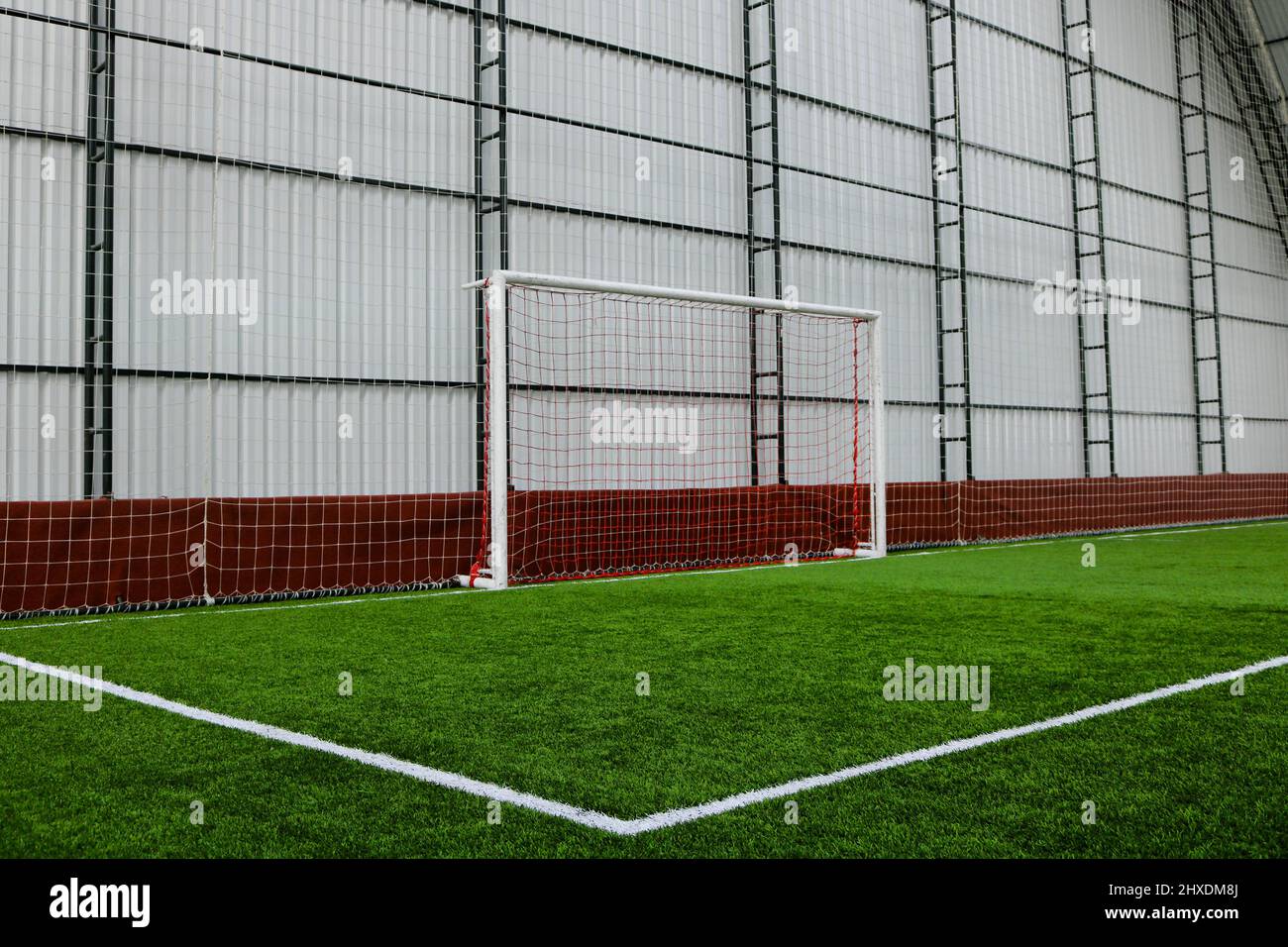 Empty football pitch hi-res stock photography and images - Alamy