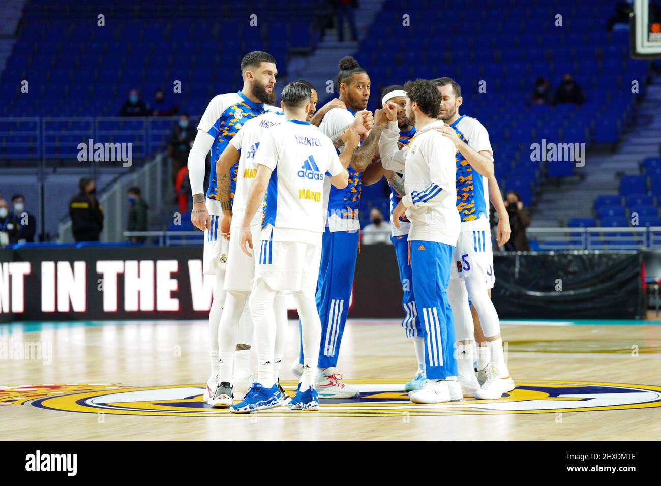 Real madrid 2022 baloncesto hi-res stock photography and images - Alamy