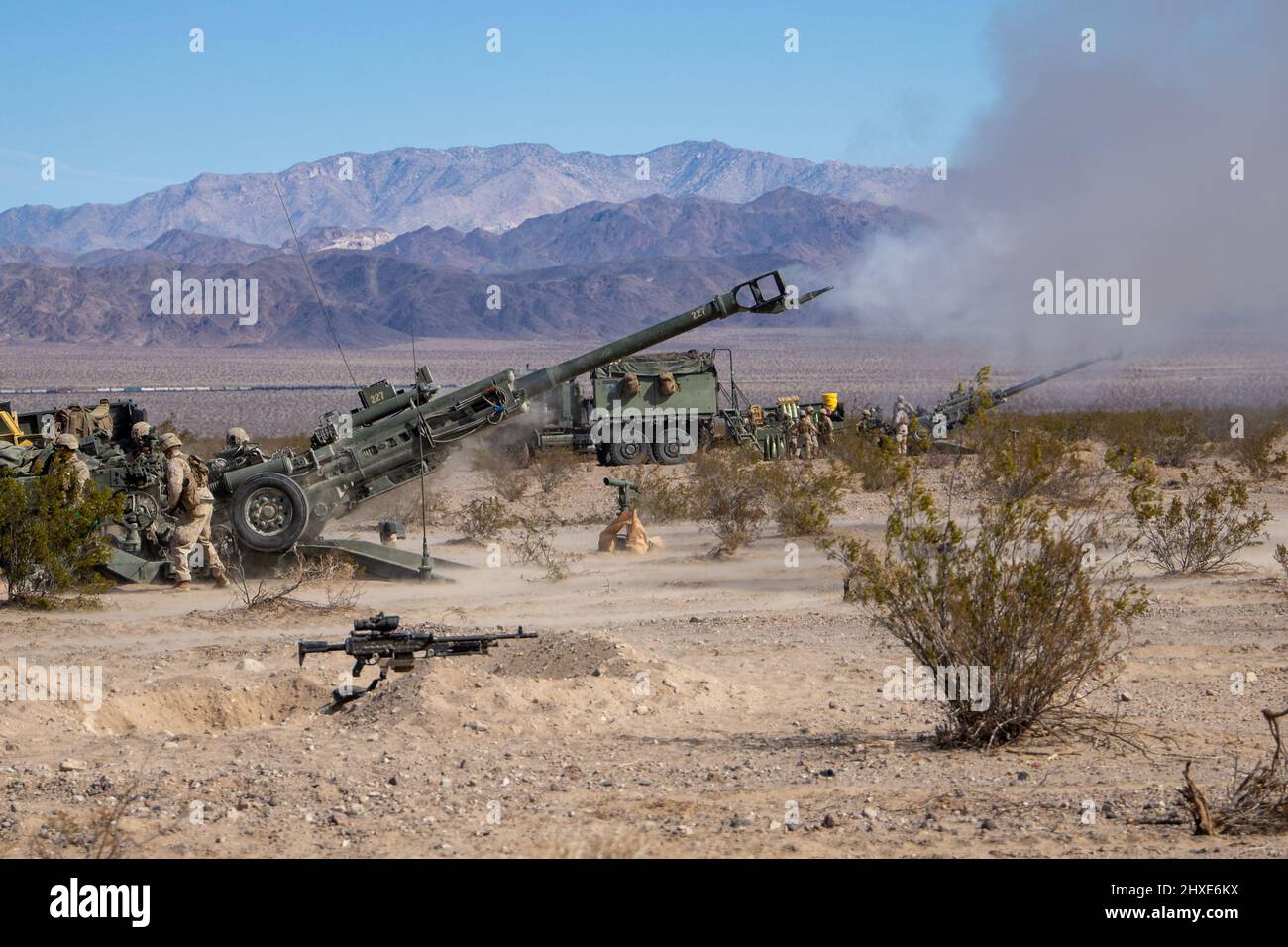 U.S. Marines with Charlie Battery, 1st Battalion, 11th Marine Regiment ...