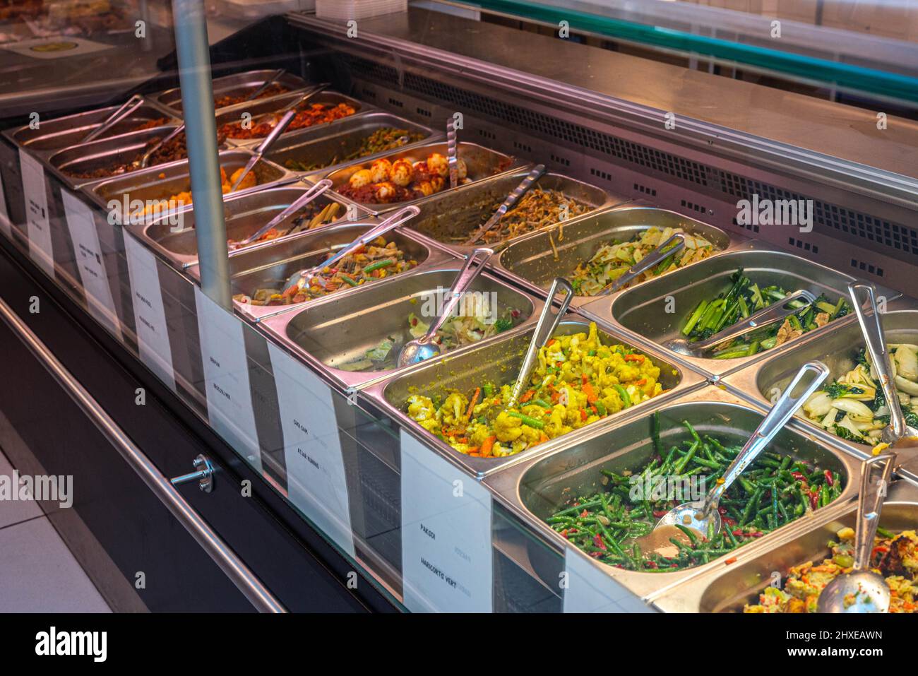 Indonesian food store hi-res stock photography and images - Alamy