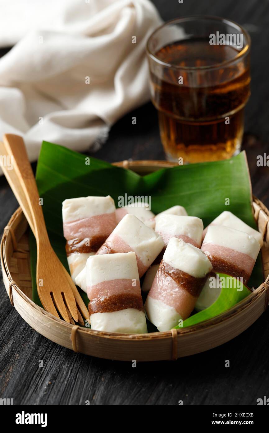 Getuk trio hi-res stock photography and images - Alamy