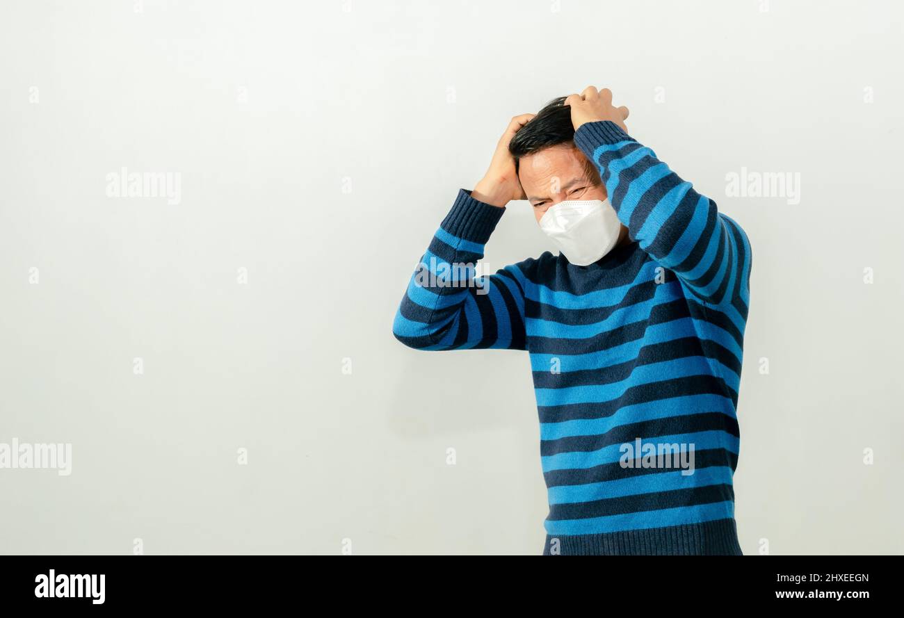 man unwell, headache, chest pain Stock Photo - Alamy