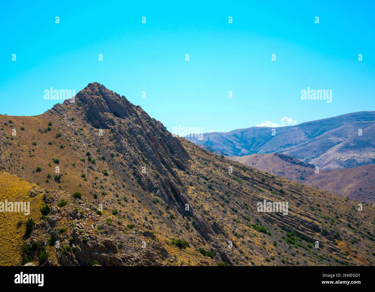 Mountain landscapes of peaks and ridges of Armenia Stock Photo - Alamy