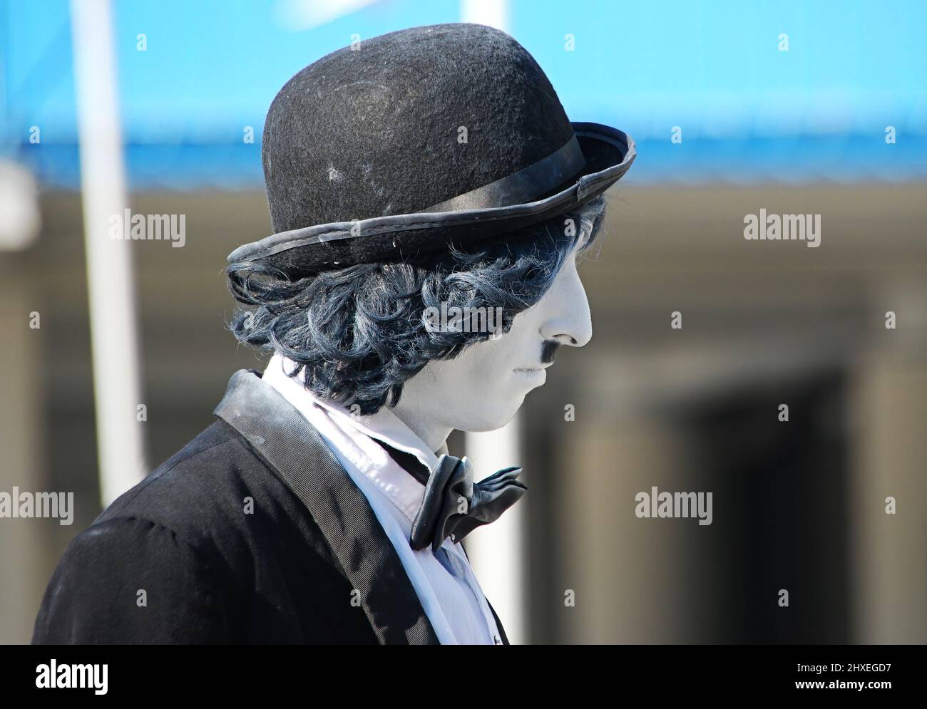 Charlie chaplin background hi-res stock photography and images - Alamy