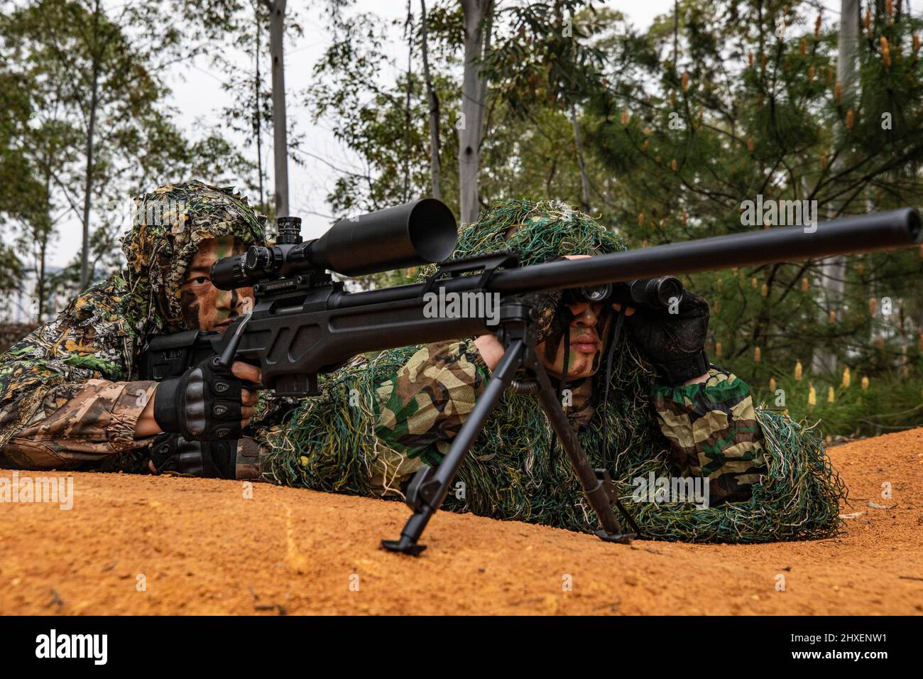 BAISE, CHINA - MARCH 10, 2022 - Soldiers of special operations forces ...
