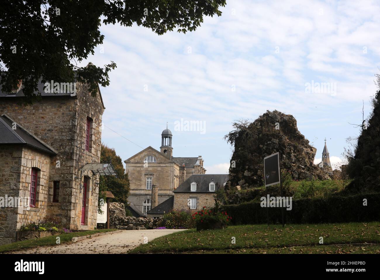 Domfront castle hi-res stock photography and images - Alamy