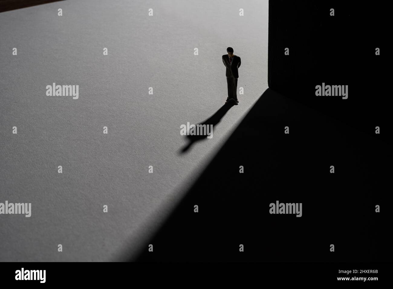 Shadow wall man High Resolution Stock Photography and Images - Alamy