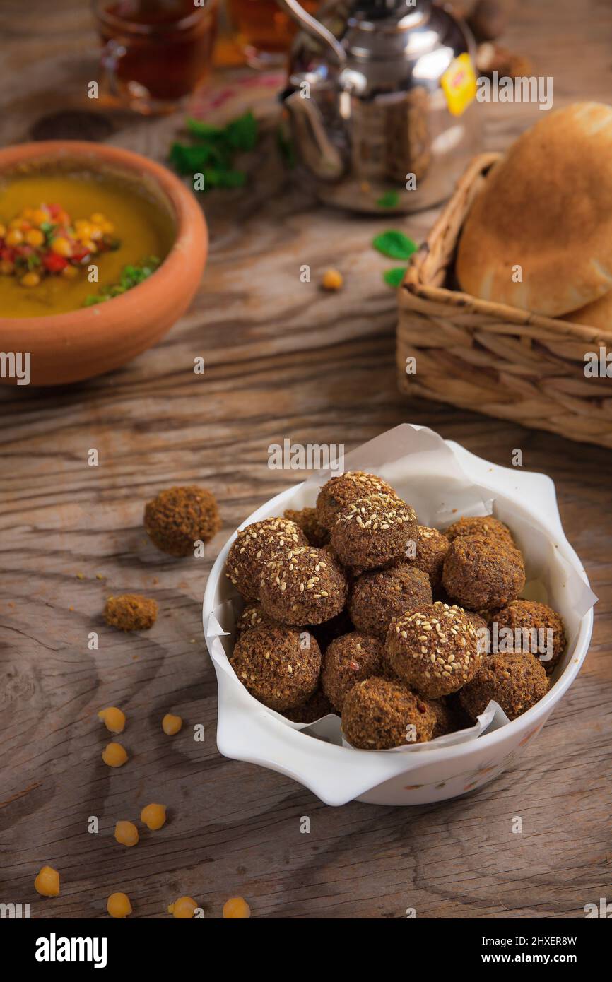 Break fast dish hi-res stock photography and images - Alamy