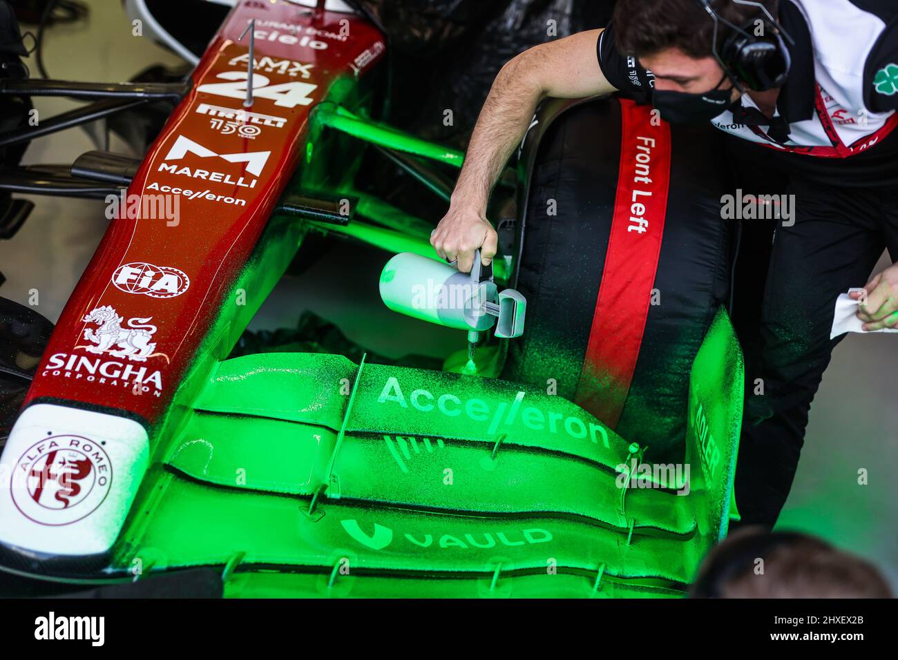 Alfa Romeo F1 Team ORLEN, ambiance Flow Vis paint during the Formula 1 ...