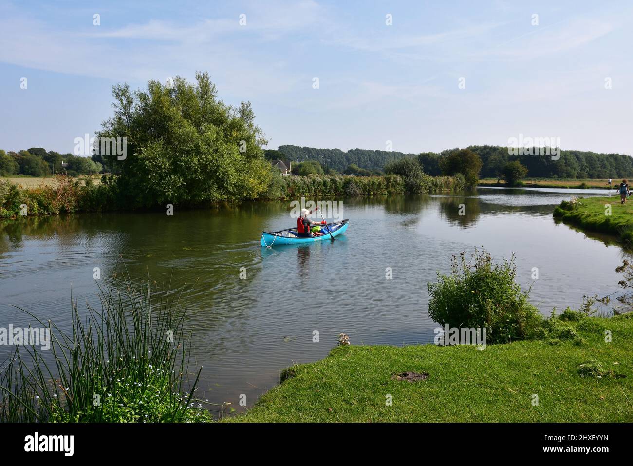 River Thames Walk, Lechlade, Gloucestershire, Cotswolds, England, UK ...