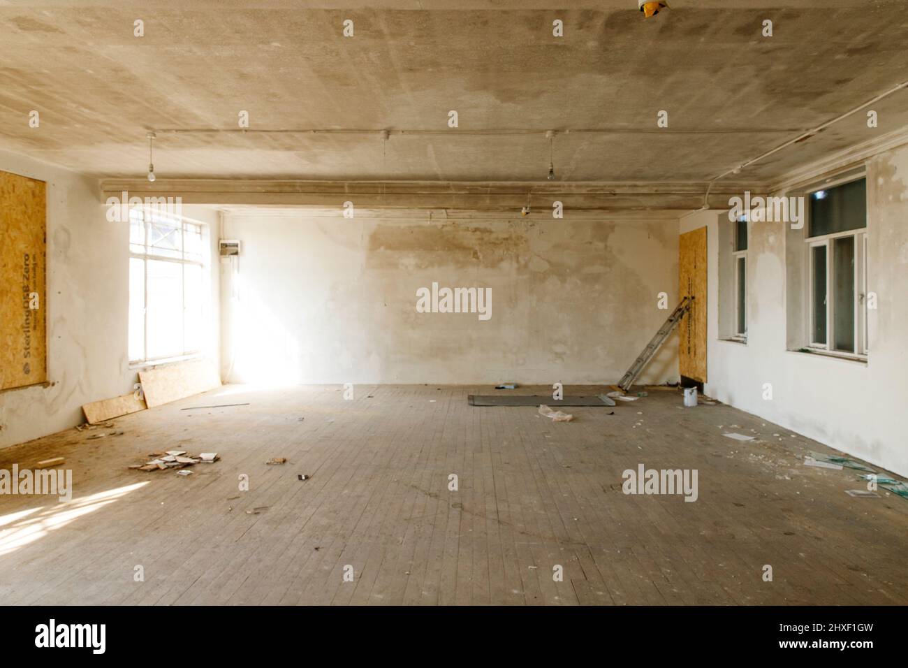 Old department store interiors hi-res stock photography and images - Alamy