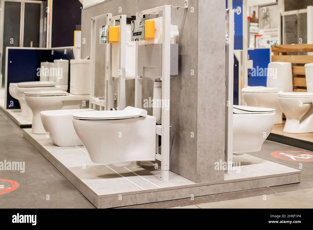 New toilet bowl display in hypermarket of home product and building ...