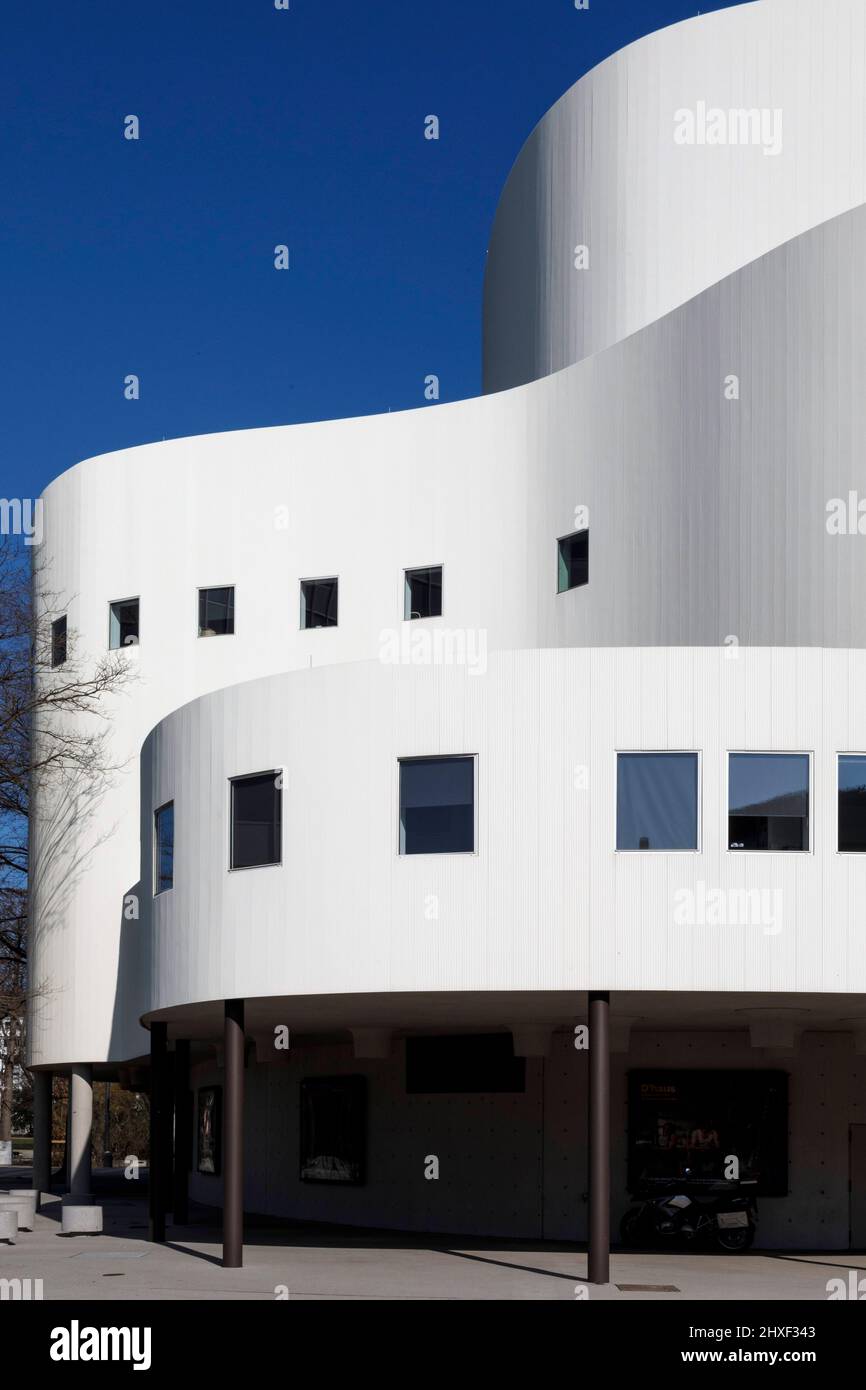 D haus hi-res stock photography and images - Alamy