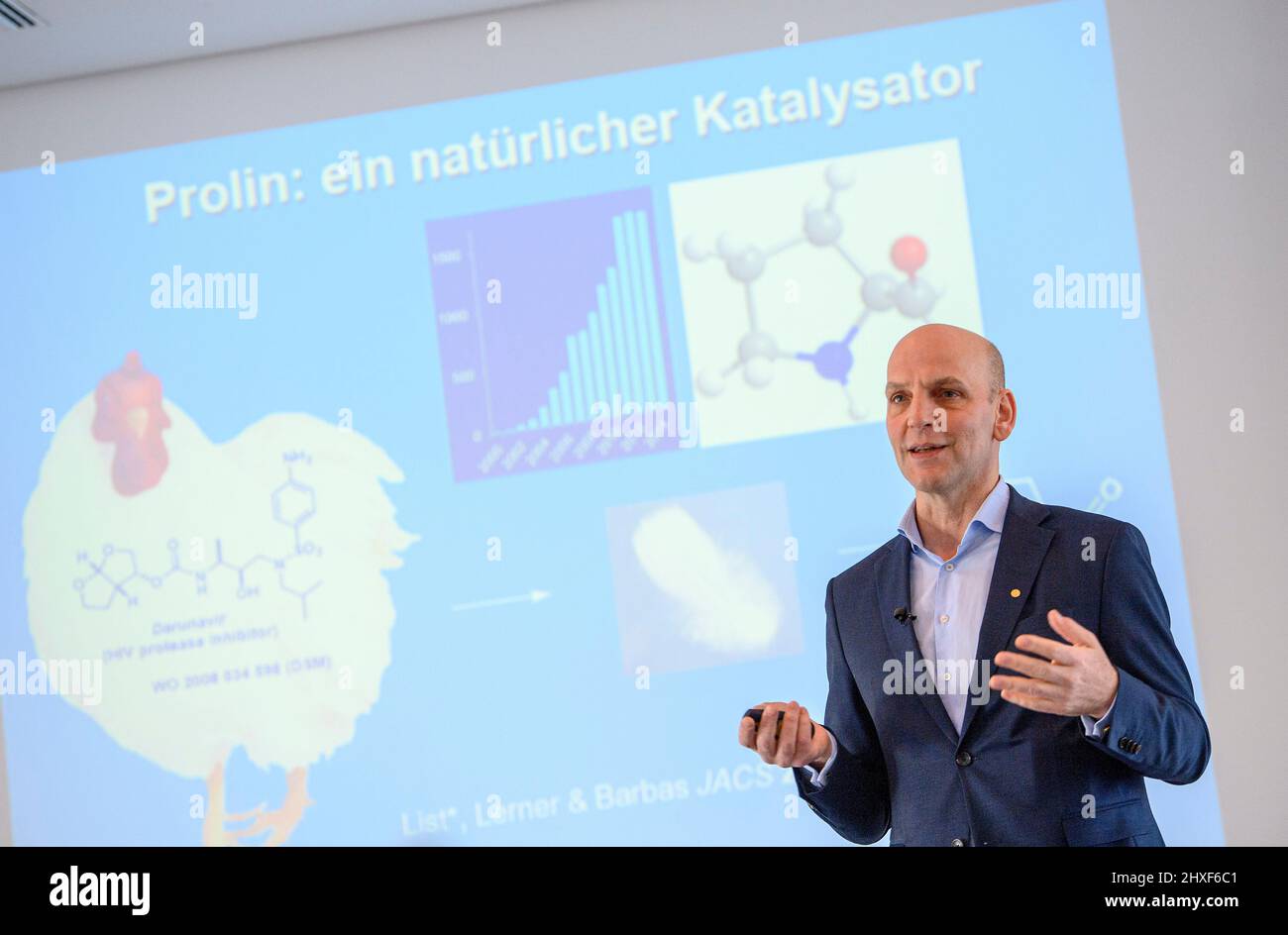 Catalyst chemistry hi-res stock photography and images - Alamy