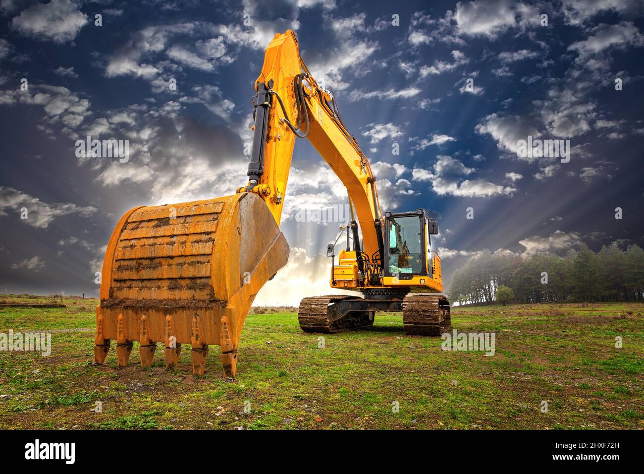 Excavator construction site sunset hi-res stock photography and images ...