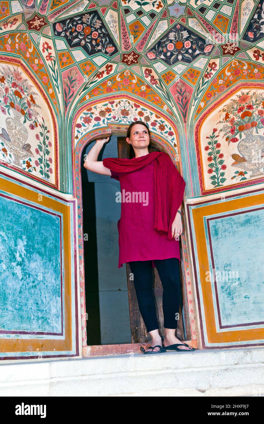beautiful caucasian woman posing in Amber Fort, India Stock Photo - Alamy