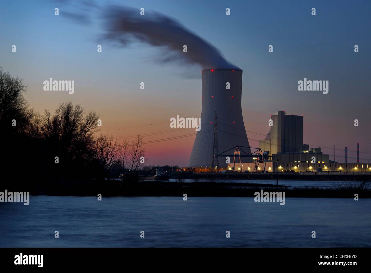 STEAG CHP plant Walsum, coal-fired power plant on the Rhine Stock Photo ...