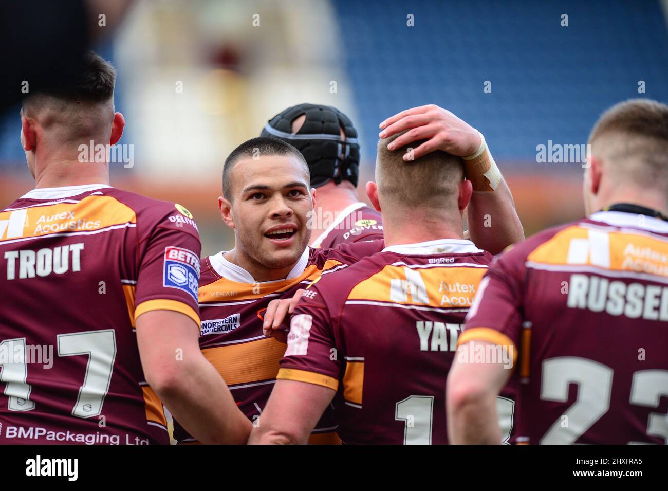 Huddersfield, England - 12th March 2022 - Tui Lolohea (6) Captain of ...