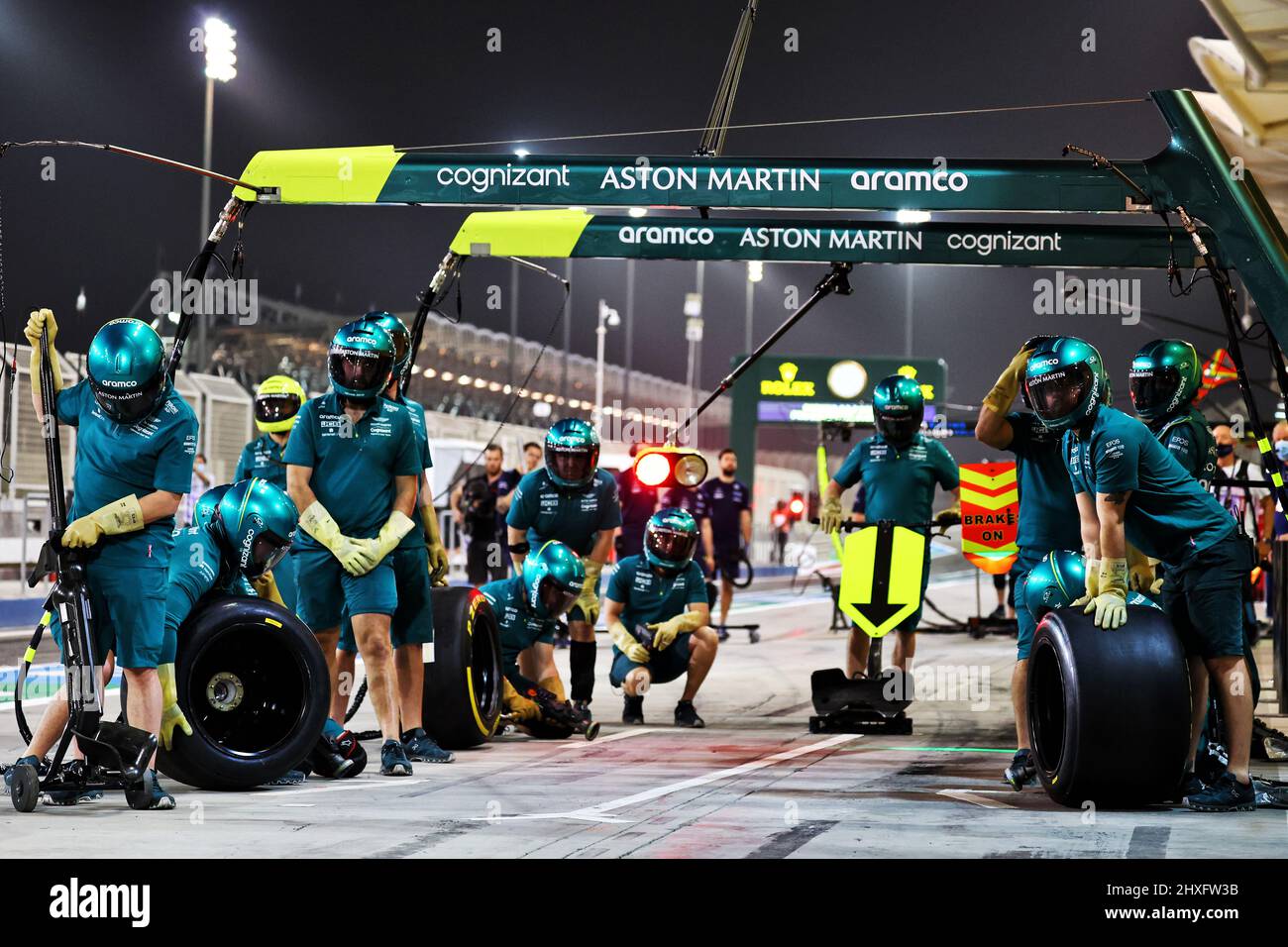 Pit stop practice hi-res stock photography and images - Alamy