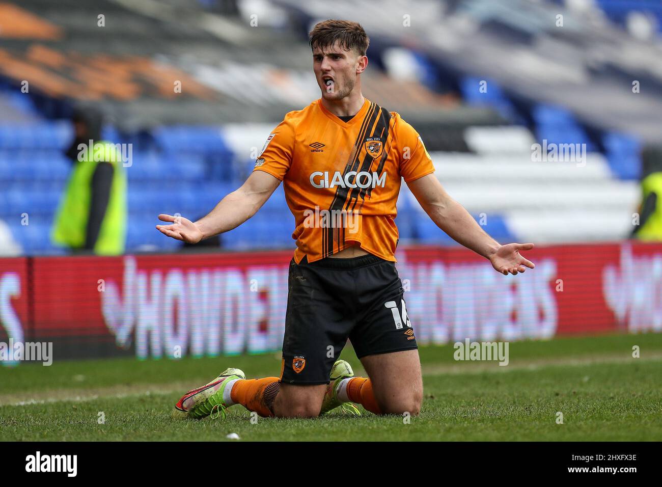 Ryan Longman #16 of Hull City gestures and reacts during the game Stock ...