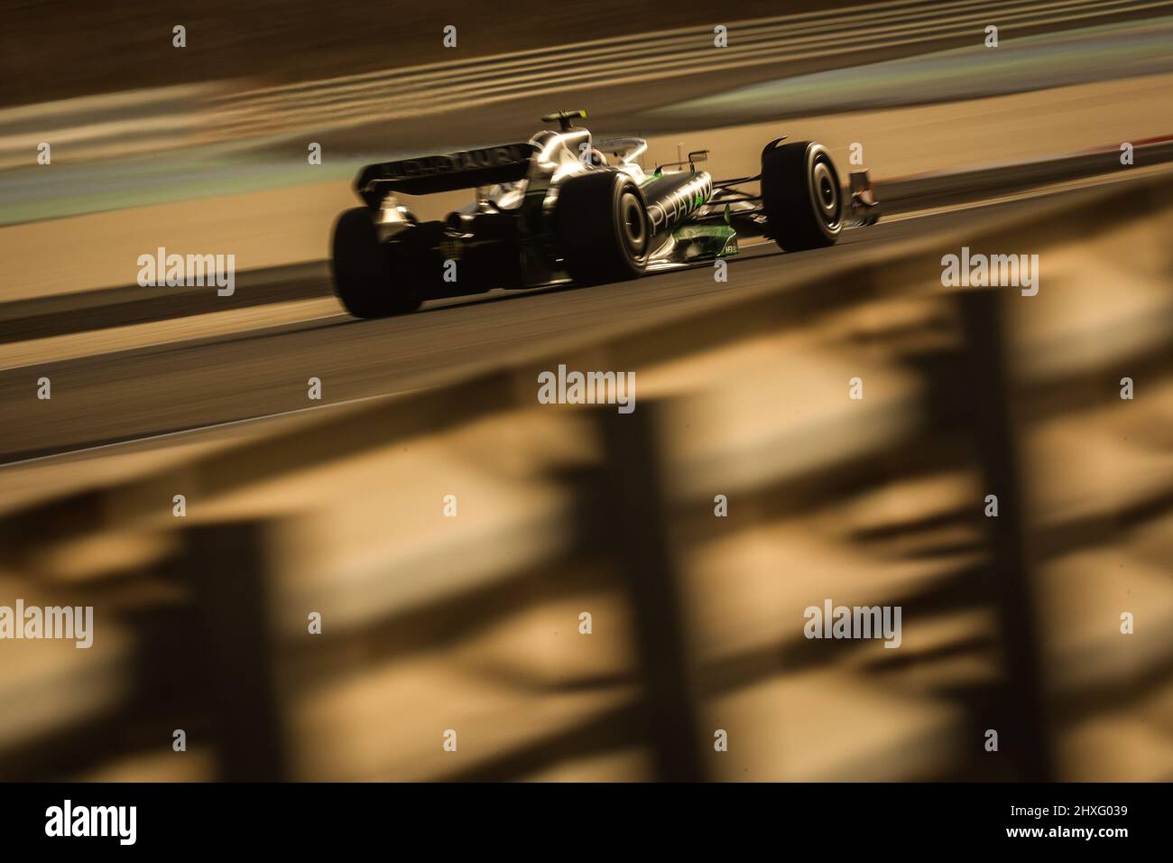 22 TSUNODA Yuki (jap), Scuderia AlphaTauri AT03, action during the ...