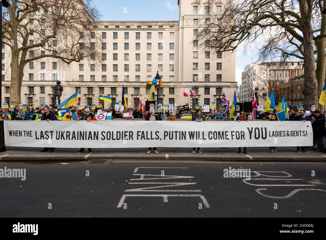 London, UK. 12 March 2022. Demonstrators show solidarity with the ...
