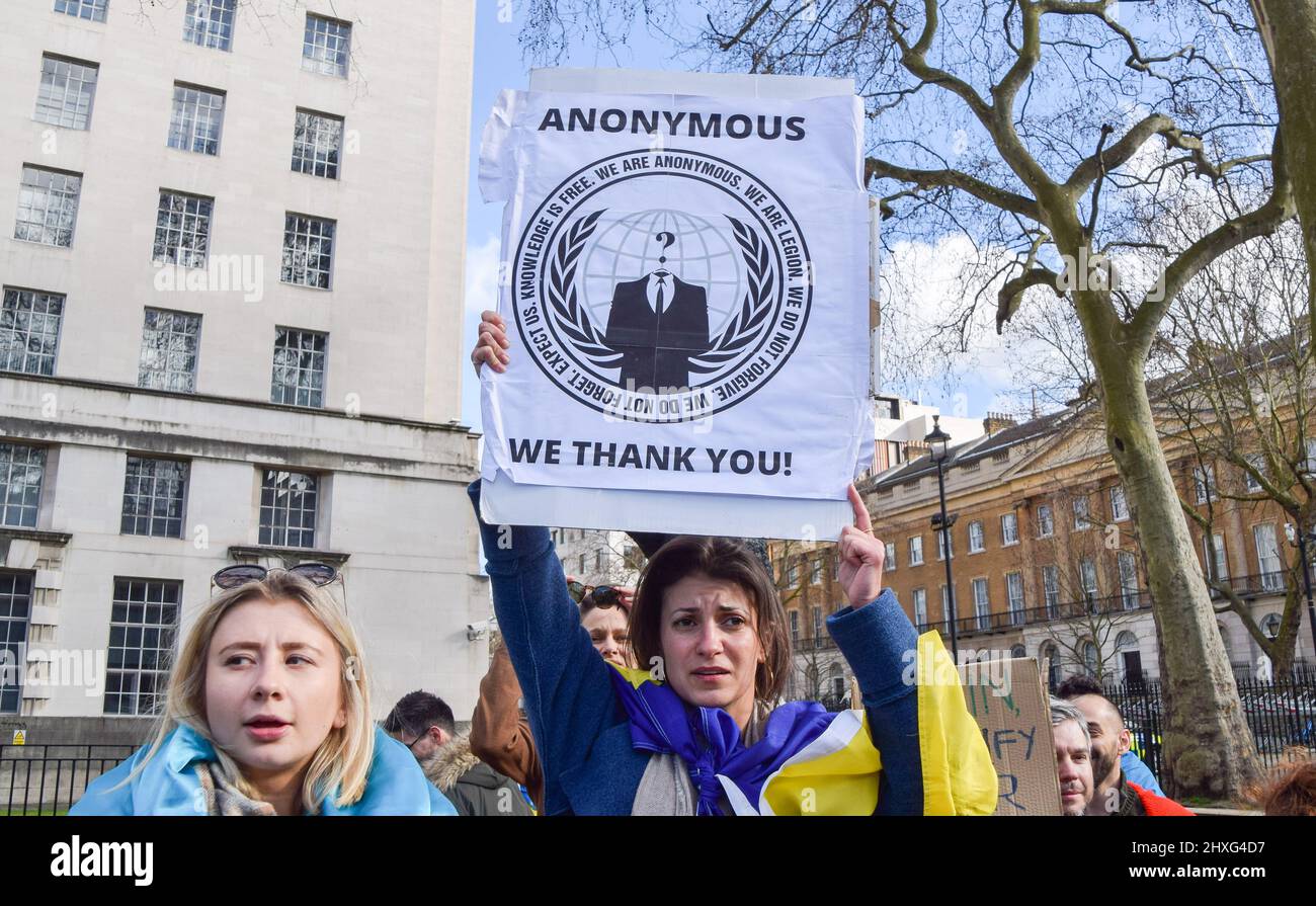 Hacktivism hi-res stock photography and images - Alamy