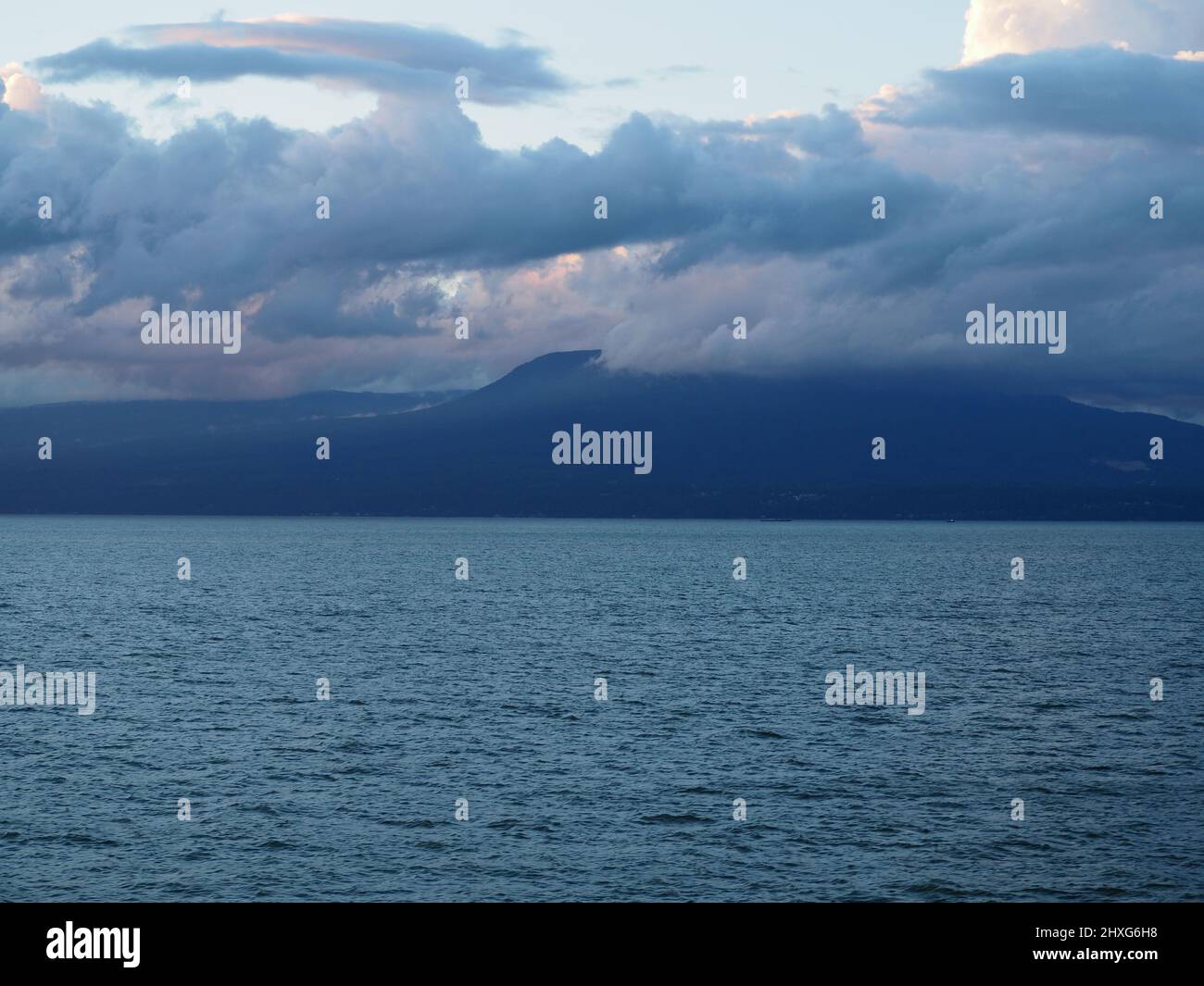 Mountain view in Vancouver, British Colombia, Canada. Credit: Amy Deats ...