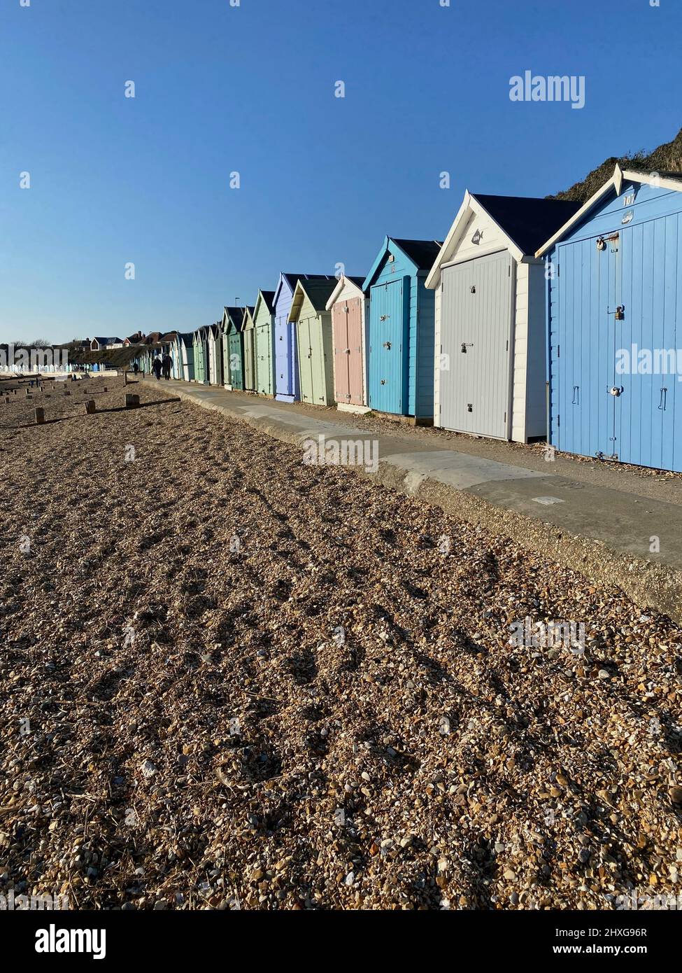 Beach huts in sunshine, Hillhead Beach, East London. Credit: Amy Deats ...
