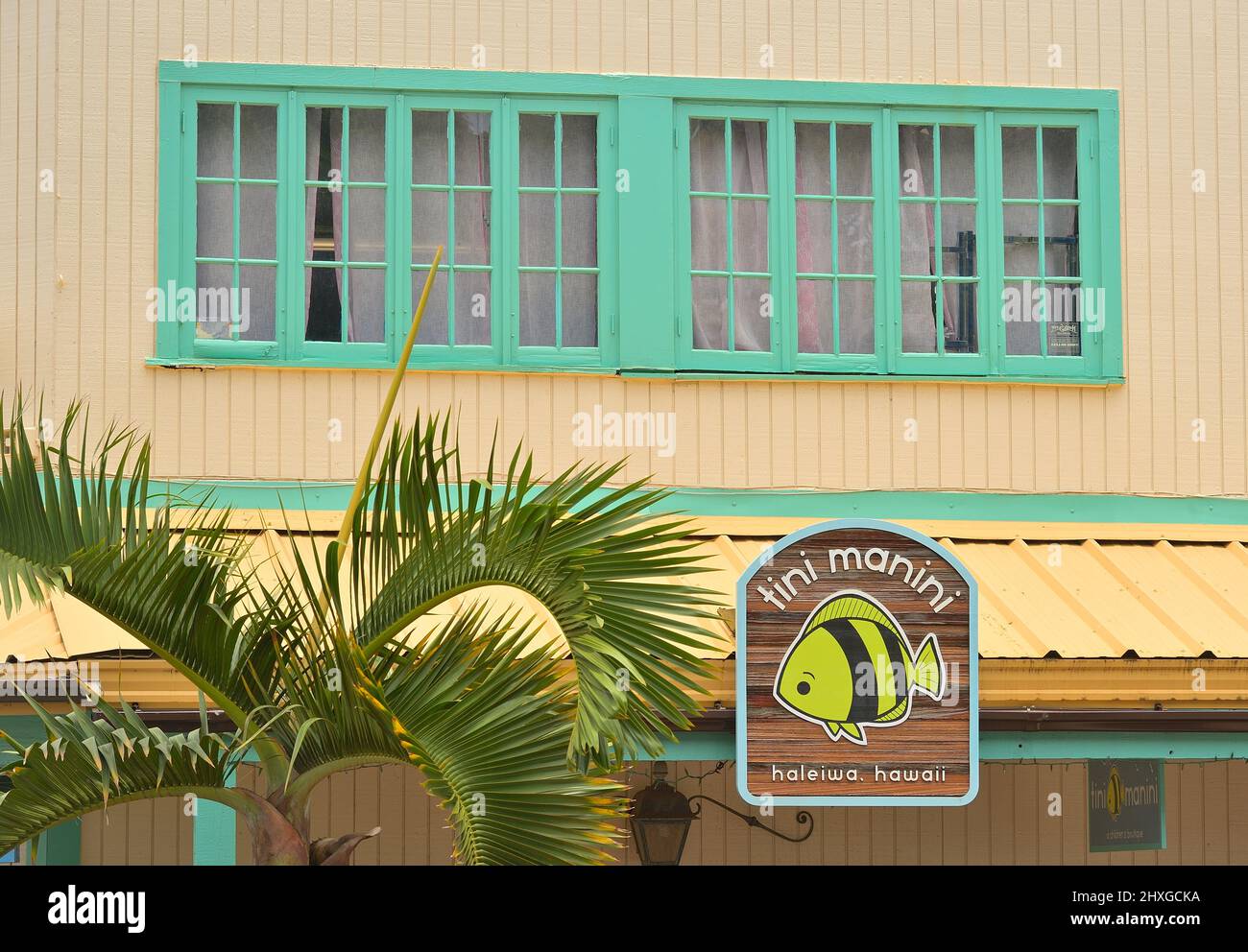 Tini manini hi-res stock photography and images - Alamy