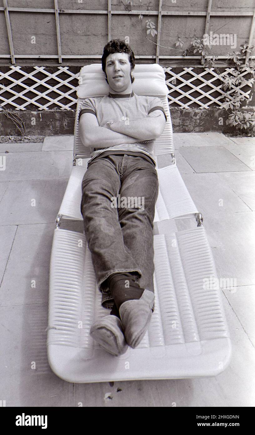 Home of singer tom jones hi-res stock photography and images - Alamy