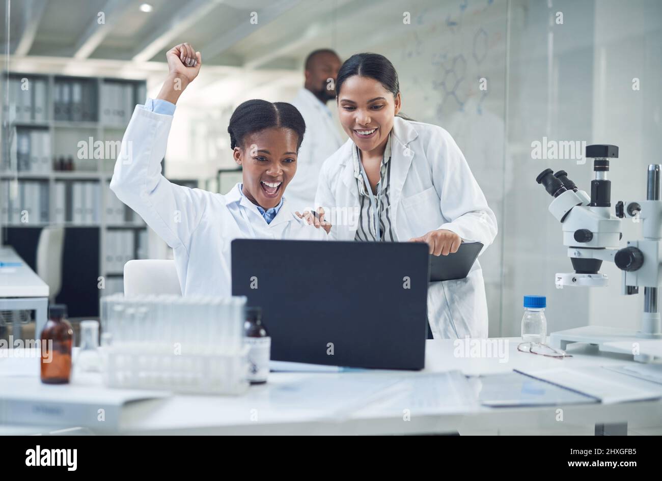 Excited scientists hi-res stock photography and images - Alamy