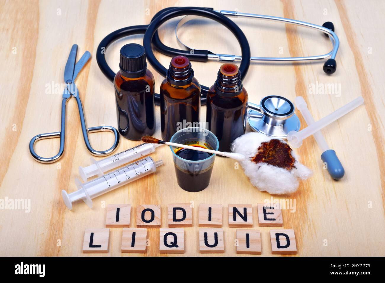 Liquid fluid lugola wanted in pharmacies during the risk of radioactive ...